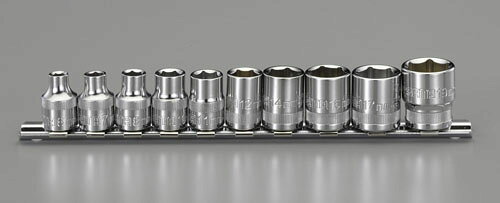 型番EA687BS 商品説明●〈セット内容〉…10本組み●差込角…3/8”●全長…25〜28mm●対辺(mm)…6・7・8・10・11・12・14・16・17・19 ★注意事項★商品画像に複数商品が載っており、番号やアルファベットが記載され...