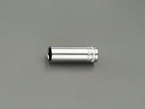 型番EA687CT-32 商品説明●差込角…1/2”●対辺…32mm●外径…41.8mm●全長…77.0mm ★注意事項★商品画像に複数商品が載っており、番号やアルファベットが記載されている商品がございます。その場合は、「商品番号の末尾」に...
