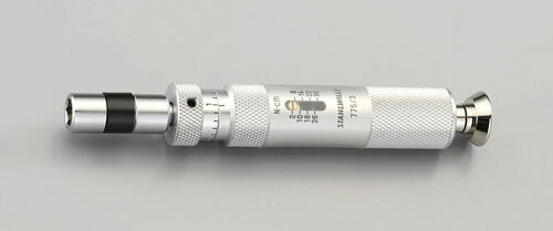 型番EA723S-11 商品説明●全長…105mm●差込角…1/4”●タイプ…A●精度…±6％●トルク範囲…2〜30cNm●最小目盛…0.2cNm●重量(g)…99●品番によってタイプ別の特長があります。●グリップエンドが回転するので早回し...