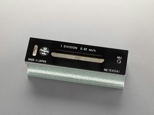型番EA735ML-15 商品説明●感度…0.02mm/m●サイズ(mm）…150×44×42●材質…上質鋳鉄（FC250）●重量…1.58kg●一般工作用で機械の組み立て、据え付けに使用 ★注意事項★商品画像に複数商品が載っており、番号や...