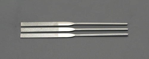 型番EA826NC 商品説明●全長…200mm●粒度…＃200、＃400、＃600●形状…平●刃幅…8mm●刃厚…2mm●コーティング長…70mm●軸径…φ4mm●刃材質…SK●EA826NC-20、40、60のセット ★注意事項★商品画像...