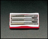 型番EA829EB-3 商品説明●＜セット内容＞…3本組●呼び：M3×0.5（先）●呼び：M3×0.5（中）●呼び：M3×0.5（仕上）●材質…SKS_2●JIS級●全長…46mm●(■)幅…3.2mm ★注意事項★商品画像に複数商品が載っ...