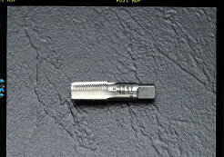 型番EA829NP-6 商品説明●材質…SKS_2●管用テーパーねじ(アメリカねじ)●呼び…NPT3/4”×14●全長…85mm●(■)幅…17mm ★注意事項★商品画像に複数商品が載っており、番号やアルファベットが記載されている商品がござ...