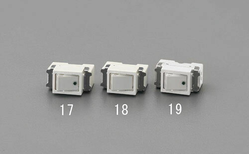 型番EA940CN-18 商品説明●定格容量…15A 300V●速結式ねじなし端子構造●サイズ…44.6×22.7×34(D)mm●RoHS対応品●仕様…3路 ★注意事項★商品画像に複数商品が載っており、番号やアルファベットが記載されている...