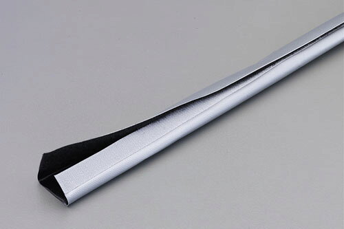 型番EA944AC-112 商品説明●メーカー…興和化成●型番…KMT-N20R●商品名…マジックチューブ●呼径…φ20mm●全長…25m●色…ブラック＆グレー●材質…シート：難燃性塩化ビニール（ポリエステルクロス入）●マジックタイプ●リバ...