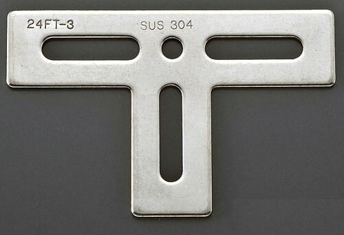 型番EA951EA-147A 商品説明●材質…ステンレス(SUS304)●厚み…3mm●長さ×長さ…130×93mm●幅…43mm●穴数…1●長穴数…3●穴径…8.5mm●長穴サイズ…8.5×35mm●重量…約175g（1個あたり）●入数…...