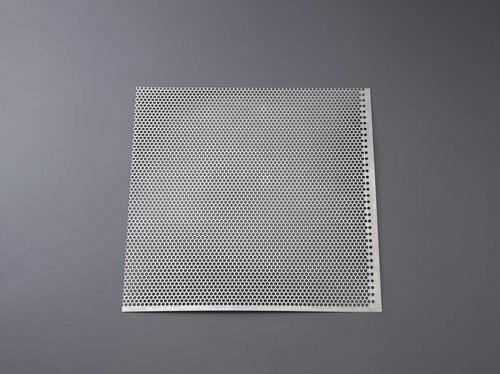 型番EA952B-154 商品説明●材質…ステンレス(SUS304)●サイズ(mm)…500×1000●穴径…6mm●ピッチ…8mm●厚み(mm)…1.5 ★注意事項★商品画像に複数商品が載っており、番号やアルファベットが記載されている商品...