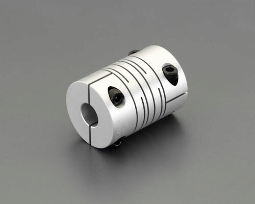 型番EA969BB-2 商品説明●メーカー…鍋屋バイテック（NBK）●型番…MST16C-4.5-6●クランピングタイプ●材質…アルミニウム合金●軸間の偏芯・偏角・振れを許容する回転伝達部品●スリットタイプ●クランピングタイプは、軸をおおう...