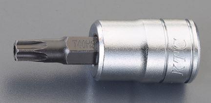 型番EA618PS-545 商品説明●サイズ…T45●全長(mm)…52●差込角…3/8”●イジリ止付●重量(g)…65●軸長…23 ★注意事項★商品画像に複数商品が載っており、番号やアルファベットが記載されている商品がございます。その場合...