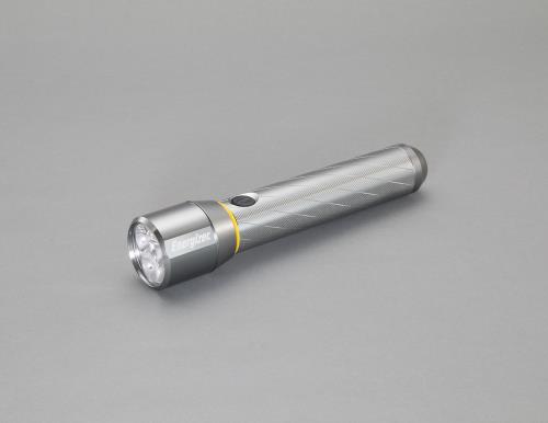 型番EA758E-32 商品説明●付属…単3×6個●使用電池…単3×6個(付属)●照射距離…230m(強)●耐衝撃性能…1m●電池寿命(時間)…強：4、弱：19●明るさ…強：1300ルーメン、弱：220ルーメン●重量…280g(本体のみ)●...