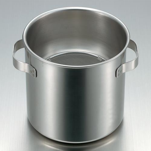 型番EA508SG-121 商品説明●容量…5L（カップ式のアミを外した場合）\n●サイズ(mm)…φ195×180\n●材質…ステンレス(18-8)\n●重量…1.05kg\n●アミ目…40メッシュ\n●網付\n●耐久性が高く、お手入れが...