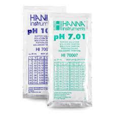 型番HI 770710P 商品説明【特長】 ●pH計の校正に使用する標準液です。 ●pH7.01とpH10.01のセットで1回使い切りタイプが各5袋入りです。 ●校正頻度の少ない方や標準液の品質が高い状態で毎回校正を行いたい方にオススメです...