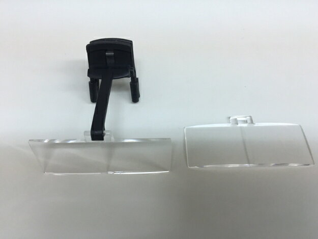 型番1646-213 商品説明【特長】 眼鏡にはさむクリップタイプの作業用ルーペ クリップをお持ちの眼鏡に取り付けて使います 超軽量（レンズ+クリップ=約14g〜22g） 長時間の使用でも重みを感じません レンズは6種類の倍率からお選びいた...