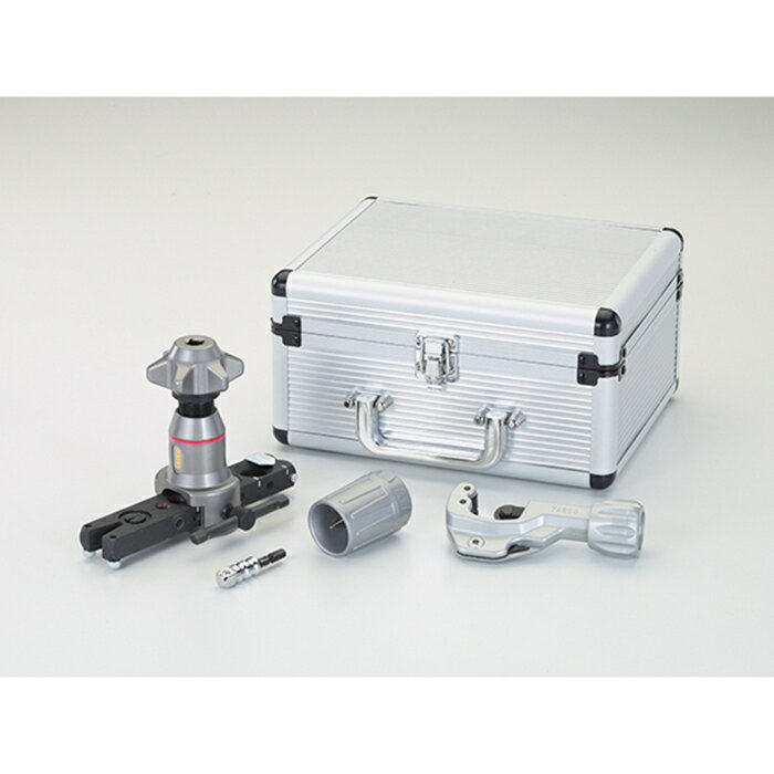 型番TA55CXT-2 商品説明【特長】 電動インパクトドライバ対応のフレアツールです。 さらに堅牢・便利に進化 電動インパクトドライバに対応し、さらに使いやすさと堅牢性を高めるために各部品を徹底強化。 過負荷や戻しすぎ防止機能などの便利さ...