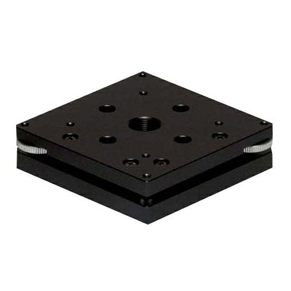 型番TD-904 特徴【特長】 安価な手動ねじ式の2軸傾斜ステージです。 上ステージとベースの間にあるボールが傾斜の支点となります。 カメラ、センサなどの位置決め用途に広く利用いただけます。 【仕様】 移動方向：傾斜2方向 ステージ面（mm...
