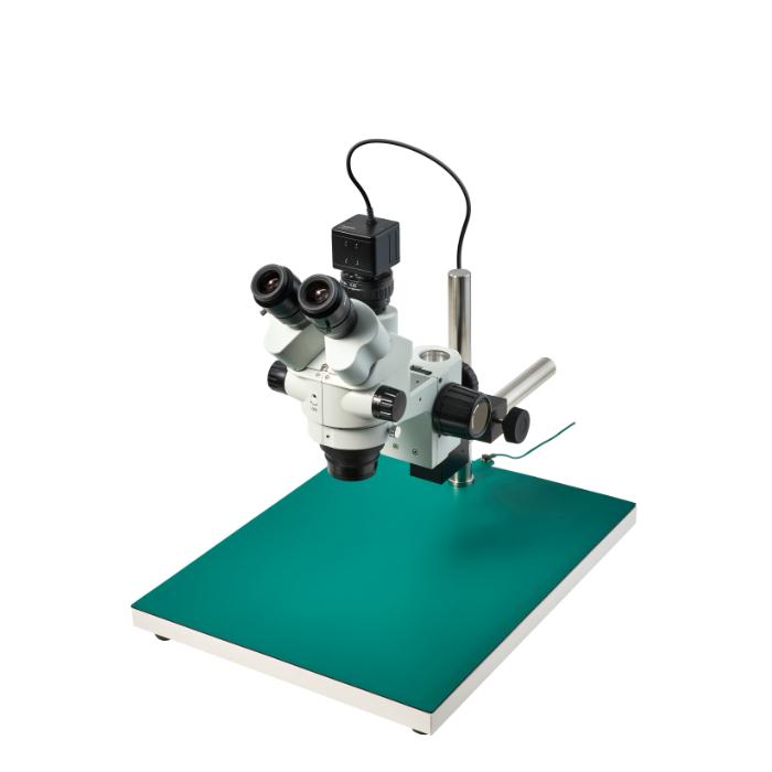 型番 L-KIT1230 商品説明 【特長】 カメラ付ズーム式三眼実体顕微鏡 大きい観察対象に最適 顕微鏡作業と同時に、300万画素のカメラで観察状況の共有や撮影・録画を行える三眼実体顕微鏡です。 カメラはパソコンに接続して使用します。 B...