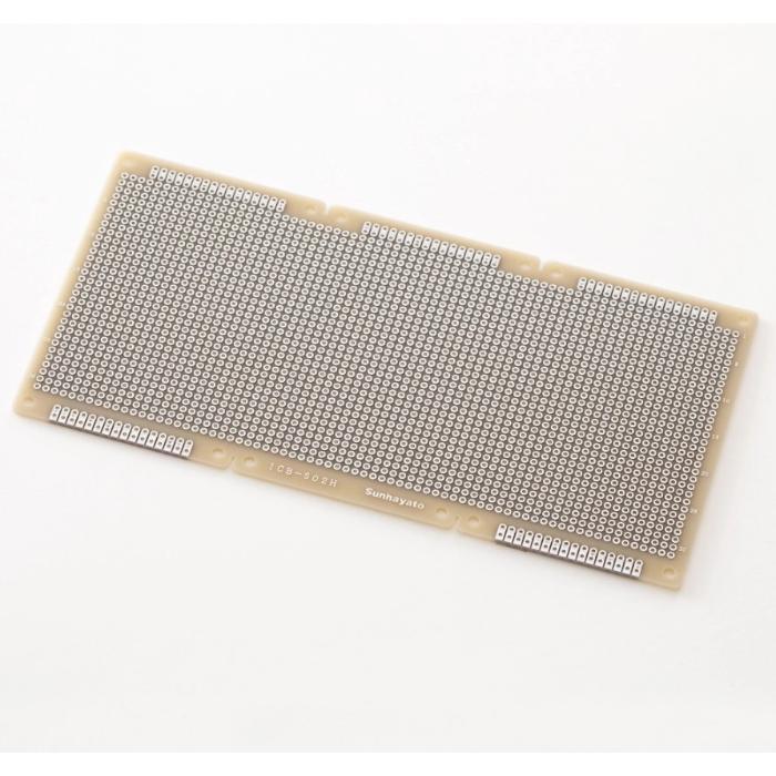 型番 ICB-502H 商品説明 【特長】 両面・ガラスエポキシ材のユニバーサル基板です。 全面ドットパターンで、3分割しても使えるように取付穴と外部への配線用パターンも配置しています。 カット用の加工はされていないので、基板用カッター等を...