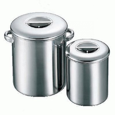 商品情報商品番号：3755700商品名：19ー0 内蓋式キッチンポット 24cmメーカー：EBM寸法/容量/重量：××240mm / 容量：10.8L / 重量：その他：材質：19-0ステンレス(NSSC180)※SUS304(18-8)と...