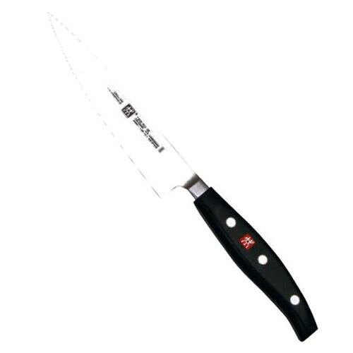 商品情報商品名：ツインプロHBシリーズ ペティーナイフ 30651 13cmメーカー型番：3506800JANコード：4009839192753入り数：1サイズ(外寸mm)：245サイズ(内寸mm)：-重量：93g材質：特殊ステンレス鋼 A...