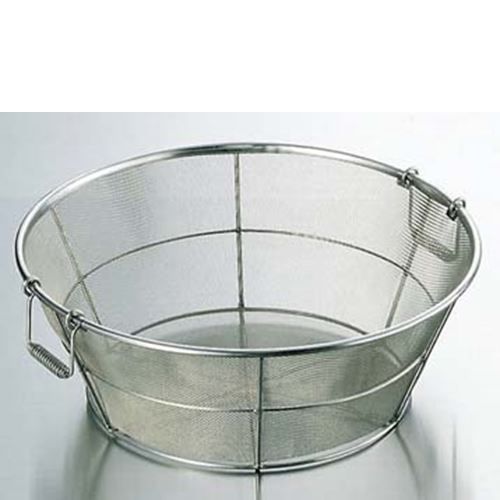 商品情報商品名：BK 18-8 手付 揚ザル 細目(11メッシュ)60cmメーカー型番：0424900JANコード：4977544000697入り数：1サイズ(外形寸法mm)：φ600×H220サイズ(内形寸法mm)：φ576重量：2820...