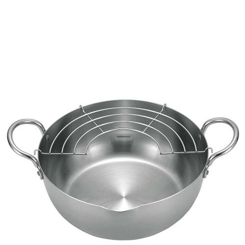 商品情報商品名：18-0 ステンレス揚げ鍋(揚げアミ付)20cmメーカー型番：2265400JANコード：4971142121402入り数：1サイズ(外寸mm)：20cm(底径：130)サイズ(内寸mm)：-重量：0.7kg材質：18-0ス...