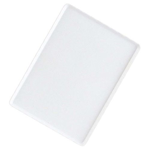 商品情報商品名：メラミン 陶器風 トレー YO－300メーカー型番：0579700JANコード：4533976200731入り数：1サイズ(外寸mm)：400×300×H15サイズ(内寸mm)：-重量：660g材質：メラミン色：ホワイト配送...