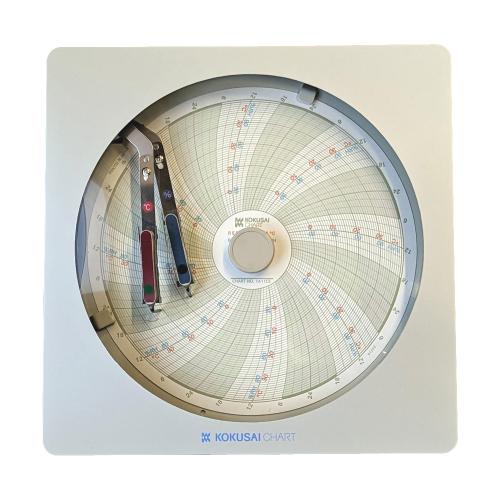 ■商品説明■商品名：温湿度記録計 温湿きろく君 KC10-WW 8日用メーカー品番：9-0626-1302お届け数：1JANコード：4905001245770メーカー品番：KC10-WW特記事項：●円形記録紙で1日、8日、32日間の温度、湿...
