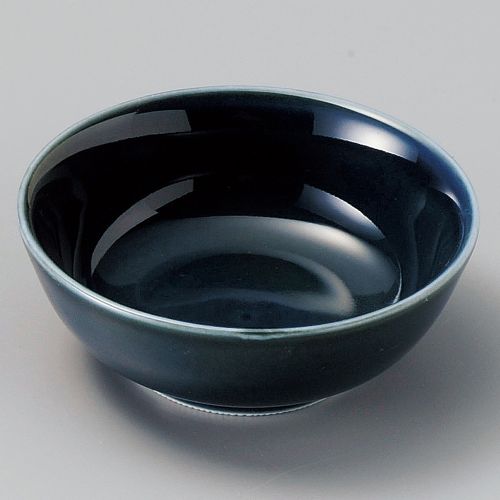 商品情報商品名：青釉丸鉢メーカー型番：103-179(旧型番：097-198)品番：108341入り数：1サイズ：φ11.3×4.4cm原産国：JPN 材質：磁器配送料について【ご注意】画面上の色はブラウザやご使用のパソコンの設定により実物...