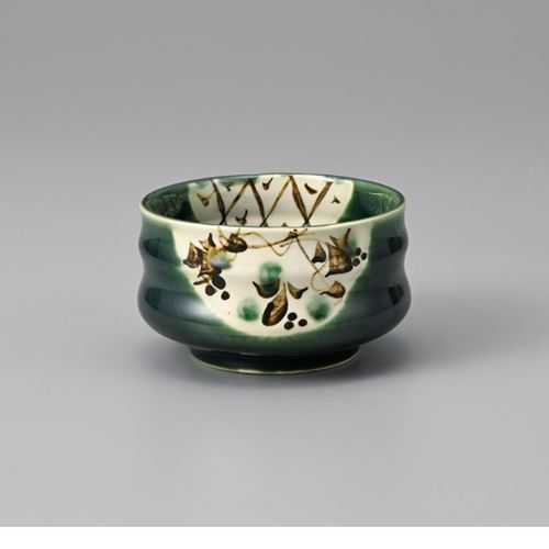 ■商品説明■商品名：織部錆絵抹茶碗 小メーカー品番：379-069お届け数：1サイズ(cm)：口径10.2×6.3素材：陶器【配送料について】【ご注意】画面上の色はブラウザやご使用のパソコンの設定により実物と異なる場合があります。