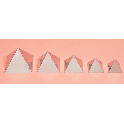 商品情報商品番号：4545000商品名：ピラミッド(ステンレス製)マトファー 72575 490ccメーカー：EBMサイズ/内容量/重量：--- / 容量：490cc / 重量：その他：●内寸：底辺120×H104～商品について～ピラミッド...