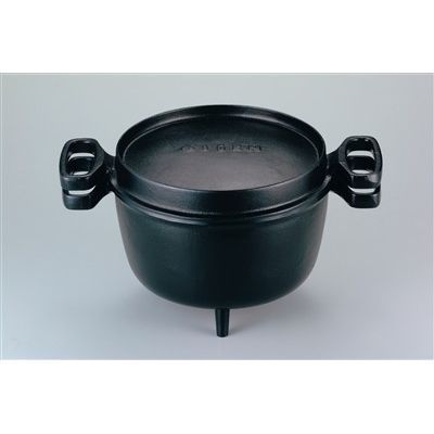 鍋底に3カ所脚がついています。 ■ 商品について ■ スタイリッシュな鍋 シャラクモノシリーズ ●プロダクトデザイナー 山田耕民 氏 デザインステンレスと南部鉄器がおしゃれにコラボ ●南部鉄器の人気のひみつ 【ポイント1】 ●厚手の鉄鍋は熱...
