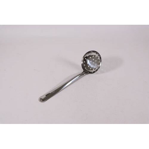 商品情報商品名：(M) 汁杓子 穴明 カギ ナシ 大 寸法：直径×柄長φ 87×200mmメーカー：カンダお届け数(合計)：1材質・素材：18-0ステンレスメーカー品番：055016JANコード：4949362055166規格：規格大配送料...