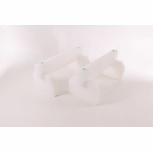 商品情報商品名：プラスチックまな板用足 35cm 寸法：外寸長さ×高さ350×H160mmメーカー：カンダお届け数(合計)：1材質・素材：プラスチックメーカー品番：136033JANコード：4949362136339規格：規格35cm配送料...