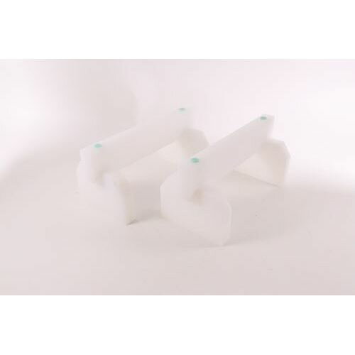 商品情報商品名：プラスチックまな板用足 40cm 寸法：外寸長さ×高さ400×H160mmメーカー：カンダお届け数(合計)：1材質・素材：プラスチックメーカー品番：136034JANコード：4949362136346規格：規格40cm配送料...