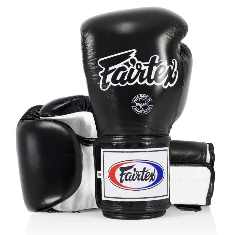 Fairtexボクシンググローブbgv5 – Superスパーリンググローブ。ソリッドブラックカラー。サイズ: 12 14 16オンスSparring Gloves for Muay Thai、キックボクシング、MMA指関節を介して厚みのパ...
