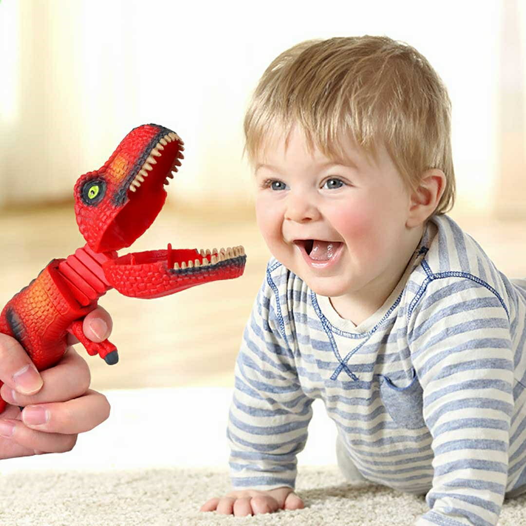 ■商品紹介商品番号：ns-ao-20250220-6251恐竜サイズ全長約19〜24cm×縦幅約7.5cm×厚さ約5cm鮫サイズ全長約19〜24cm×縦幅約11cm×厚さ約7.5cm測定許容誤差は±1cm重量約50g素材 プラスチック※トリ...