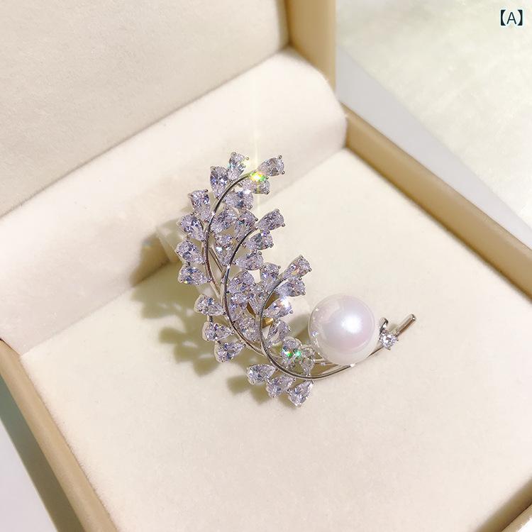 ・素材: 銅・スタイル: 韓国風・対象: 女性・デザイン: 花柄・装飾素材: 鍍金人工宝石/半宝石・カラー展開: ホワイト、マルチカラー・種類: ブローチ