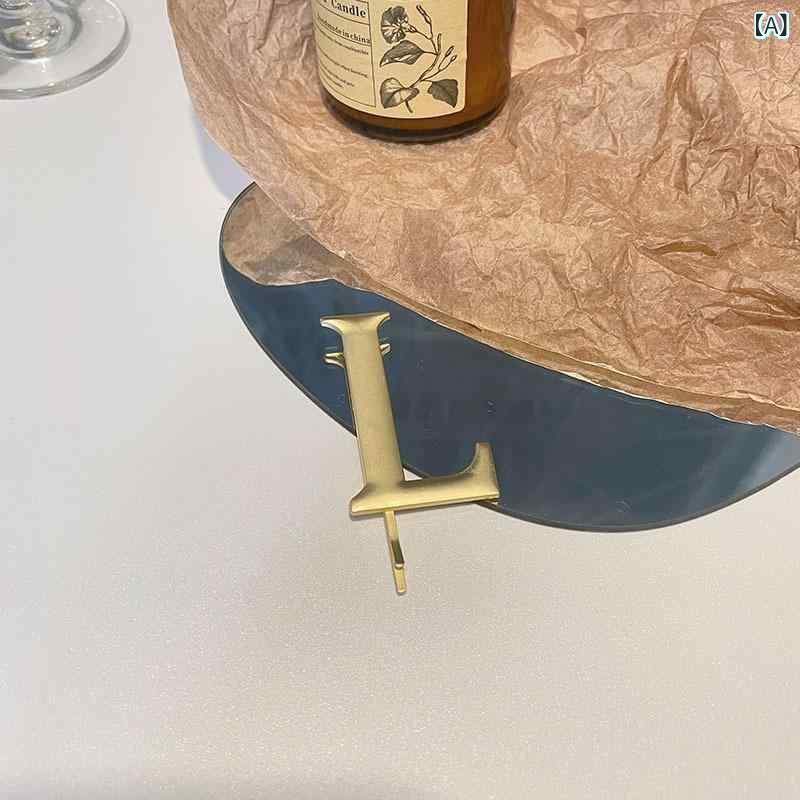 ・主な素材: 合金・スタイル: 女性用・加工方法: 電鍍・種類: ヘアクリップ・カラー展開: L、O、V、E・カテゴリ: 頭飾