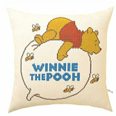 世界中で愛されているディズニーキャラクターのししゅうキットが種類豊富に揃いました♪お部屋はもちろん車に置いてもかわいいですね！◆キット内容：25番ししゅう糸・No3000布ジャバクロス中目（ベージュ）・クロス針・プリントネーム・カラー図案付...