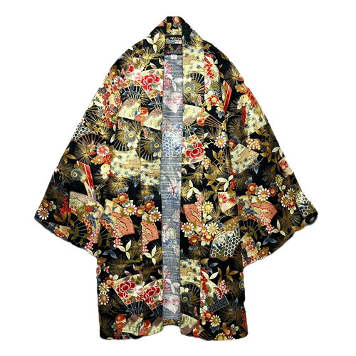 詳細説明【特長】・和柄のお好きな方や、日本みやげにもぴったりな名品が登場！・「ものづくりの町すみだ（東京都墨田区）」の老舗シャツメーカー「羽衣シャツ」が展開する、存在感抜群の「法被（はっぴ）」シリーズです。・ゆるりとしたシルエットで、ちょっ...