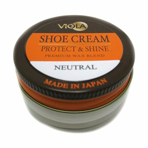 詳細説明革に栄養を与え、美しい光沢を生み出します。高い耐水性も備えています。【特長】・東京の池袋で作られる希少なシュークリームです。・日本の気候を考慮に入れた高い耐水性と透明感の高いツヤの持続性が特徴です。・栄養、染料の堅実な補給により高級...