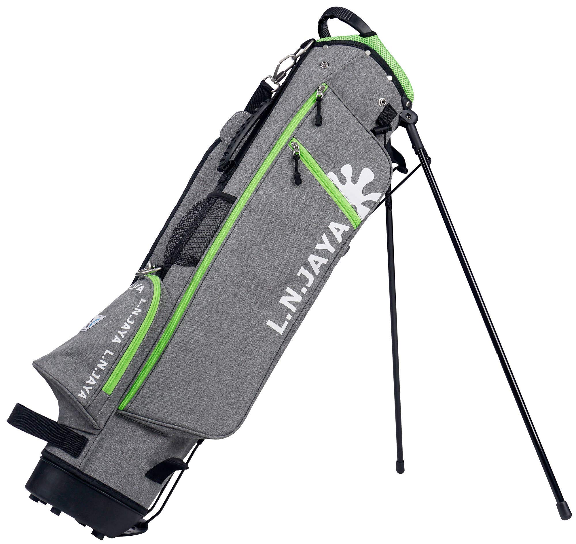 レザックスのL.N.JAYA 6.5型スタンドバッグ（グレー、LNCB-0417）は、カジュアルで小型なデザインが特徴のキャディバッグです。 素材には軽量で耐久性に優れた合成繊維（ポリエステル）を使用しており、本体重量は約2.1kgと軽量で...
