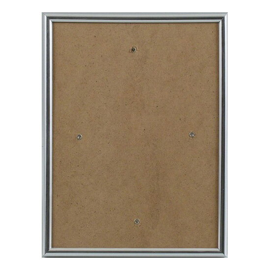 タテ、ヨコどちらでも使えます。■商品サイズ：本体：307×220×15mm　その他サイズ：額幅：8mm、入る絵のサイズ：297×210mm ■重量：235g ■材質：PVC、PS、MDF、鉄※ご注文時にメーカー在庫が品切れになっている場合が...