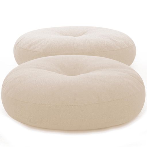 【やさしい座り心地/抱き枕・もちもちクッションで】ポリエステルを配合したもっちり生地にて作った抱き枕・もちもちクッションです。滑らかなカバーに柔らかいマイクロ繊維をたっぷり詰め込み、一度抱きしめたら放さなくなる抱き枕、ずっと触れていたくなる...