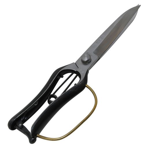 原産国:日本 全長:約270mm 生木切断能力:10mm 刃部:刃物鋼 サイズ:幅約90x高さ約275x奥行約15mm