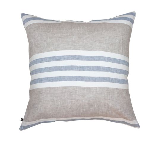 サイズ約:60x60cm(クッション中材は別売) 生地生産国:リトアニア 製品生産国:日本 収縮率(%)タテ/ヨコ:水洗い6.3/4.5ドライ0.6/0.7 ※カバーに付いているブランドネームタグは画像と異なる場合がございます。