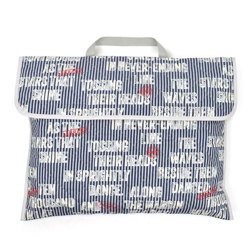 園・学校の指定、背もたれ&amp;ざぶとん仕様。【背もたれタイプ】と【ざぶとんタイプ】のどちらにも対応する2WAY仕様。園児~高学年向けサイズです。 いざという時にサッと使える簡単設計。面ファスナー開閉なのでサッと取り出せます。お洗濯も出来...