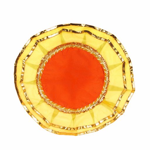 色-オレンジ色の黄色素材-網目レース付きシルクサイズ-24x24形状-円形パッケージ内容-多目的使用のための丸い形のアッサンのワンピース 使用/目的-礼拝では、チョウキのベース、寺院の装飾、美しい背景、ラクシャバンダン、サーヴァン、ジャンマ...