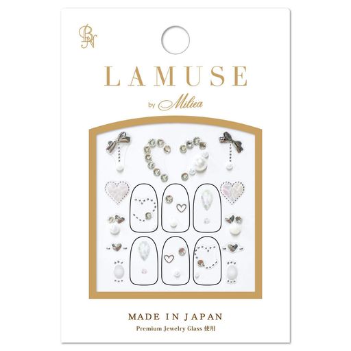 ビー・エヌから、LAMUSEbyMilieaネイルシールが登場! プレシオサ社製クリスタルガラス使用のジュエリーネイルシール ラバー製なので爪のアールにピッタリとフィット! ネイリストの施術に劣らないクオリティをお楽しみください! 原産国/...