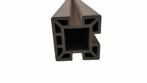 リサイクル樹脂素材のウッドデッキ、フェンス材です。リサイクル木材とプラスチック配合なのでメンテナンスも天然木材と比較して簡単です。一般的な木材同様にカットが加工できますので特殊な工具も必要なく誰でもDIYをお楽しみいただける素材です。 専用...